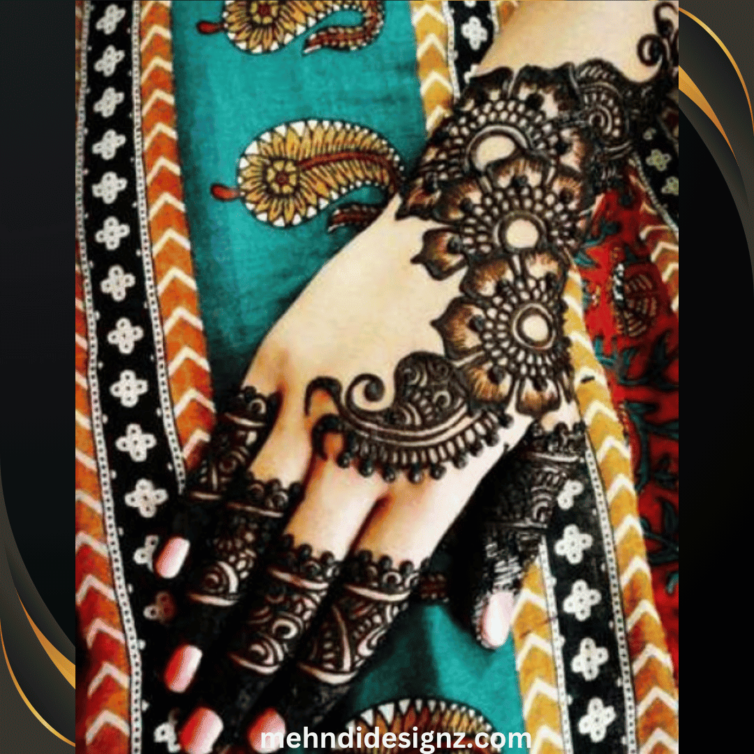 15 Stunning Arabic Mehndi Designs . - Mehndi Designz